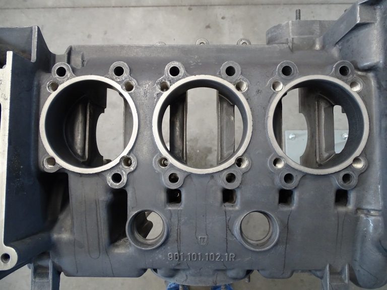 Bringing your Porsche Magnesium Engine Case Back to life. - Klassik ATS