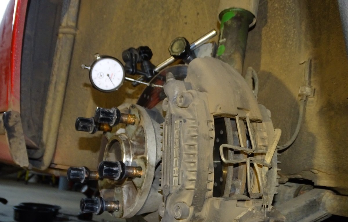 How to Measure With A Dial Indicator Correctly - Klassik ATS